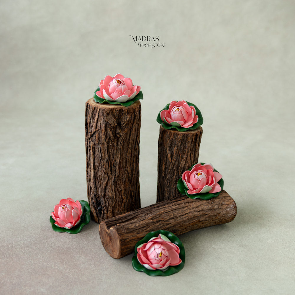 Floating Lotus Set Of 5 - 10 cm – Madras Prop Store