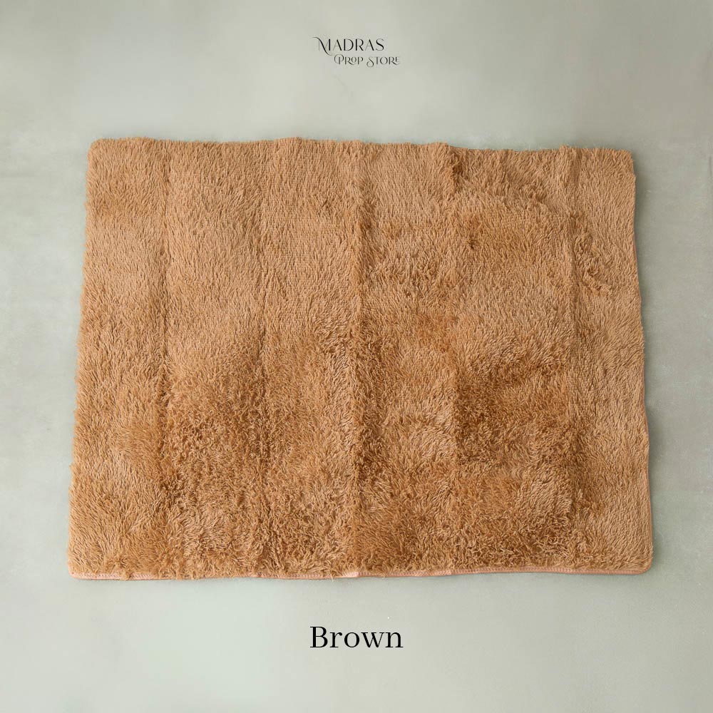 Fur Mat | 120cm x 150cm – Madras Prop Store