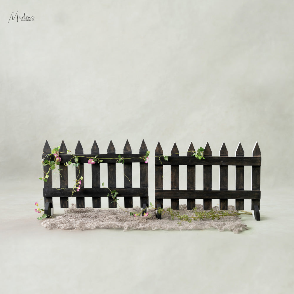 Wooden Fence (Set of Two Mini) | Madras Prop Store